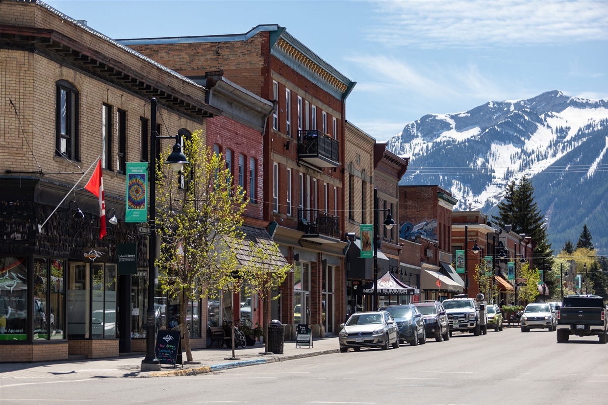 Official community travel website for Fernie, British Columbia, Canada
