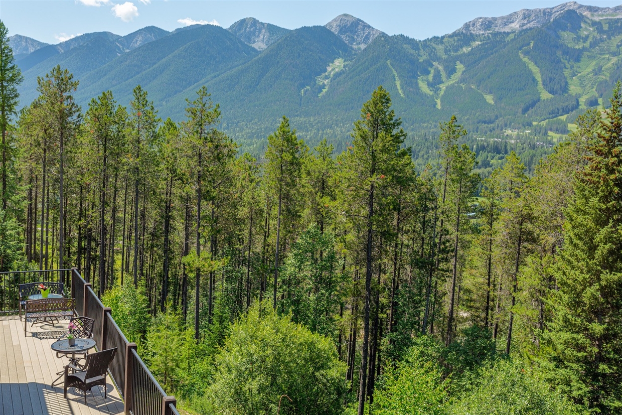 Elk View Lodge in Fernie, BC